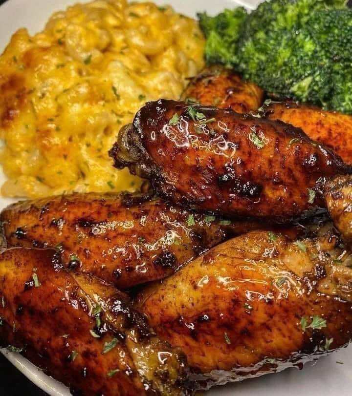 Healthy Holiday Honey Baked Wings - Fit, Fyne & Fabulous